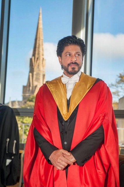 ශාරුක් කාන්ටත් ගෞරව උපාධියක්.. - Cinema.lk