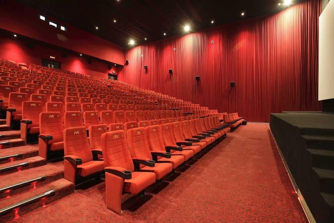 තිරිහන් වෙන්න මෙහෙමත් කරනවද? - Cinema.lk - Sri Lanka Cinema Database