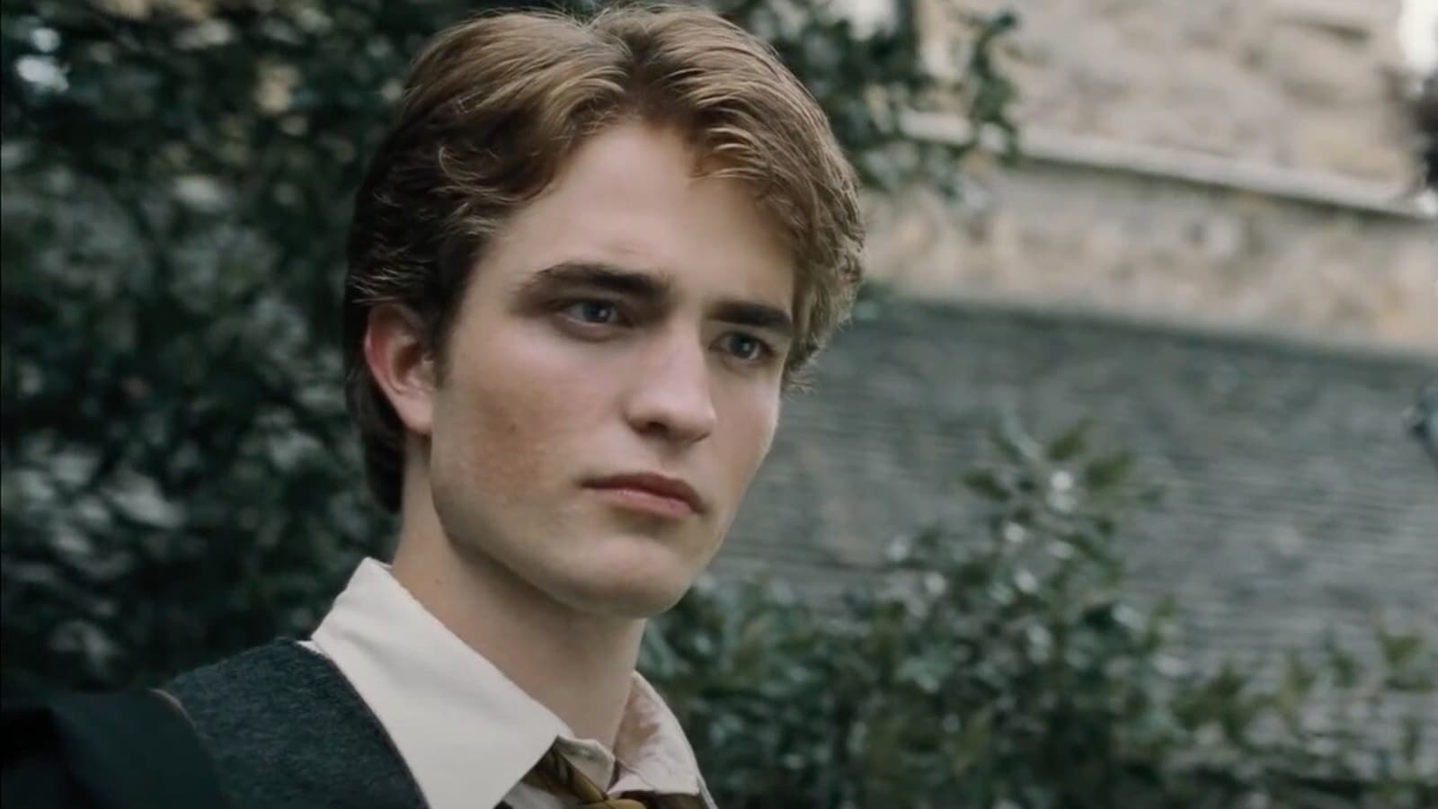 happy_birthday_robert_pattinson_1652417106830_1652417107011 - Cinema.lk